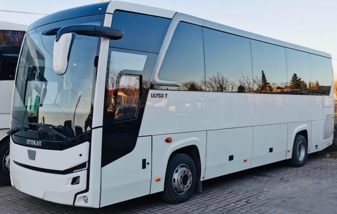 Nowoczesny autokar będzie dowoził dzieci w Fałkowie - TKN24